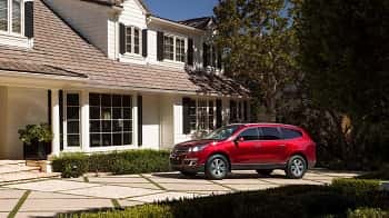 2016 Chevrolet Traverse Family-Friendly Interior | Cox Chevy