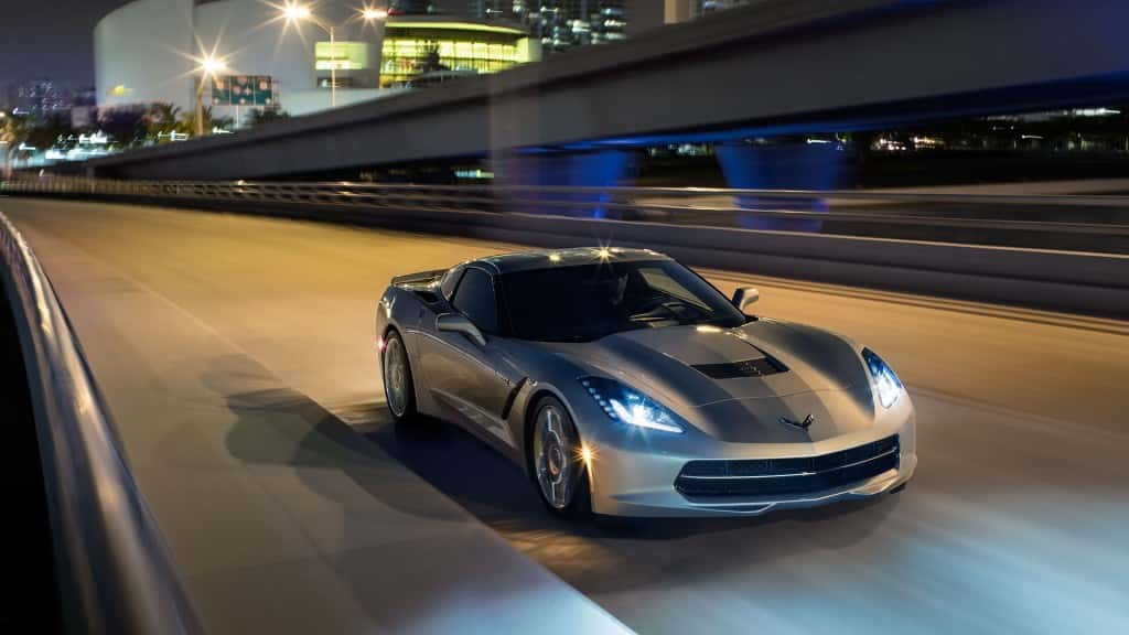 The 2017 Chevrolet Corvette Stingray Earns Rave Reviews