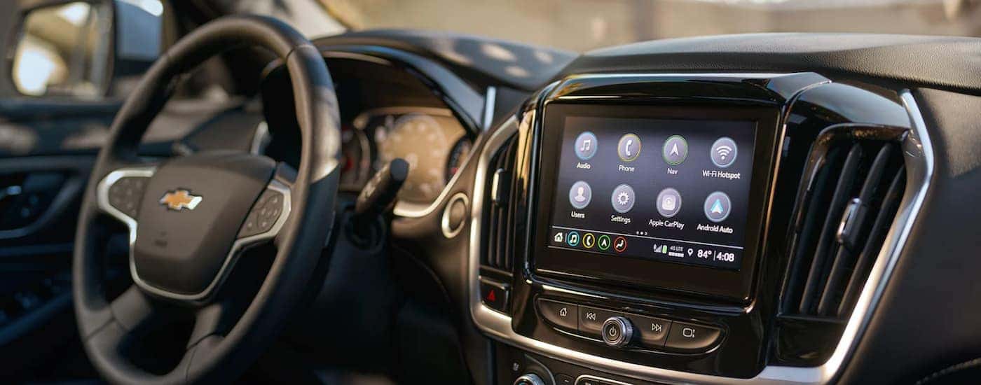 2023 Chevy Traverse vs 2023 Ford Explorer | SUVs for Sale in Albany