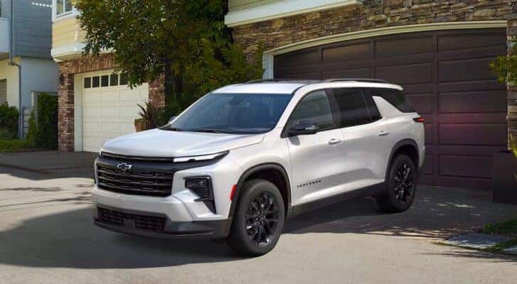 2025 Chevy Traverse vs 2025 Kia Telluride: Which One is Right for You?