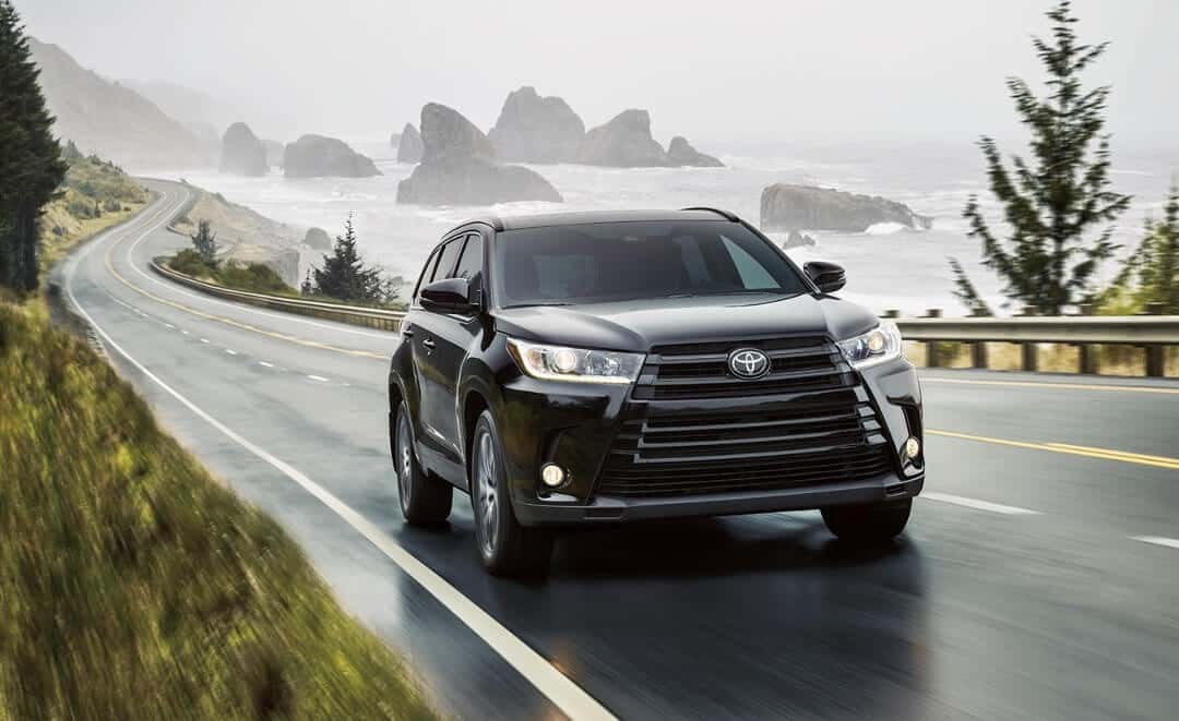 2017 Toyota Highlander Engine Specs & Performance Highlights