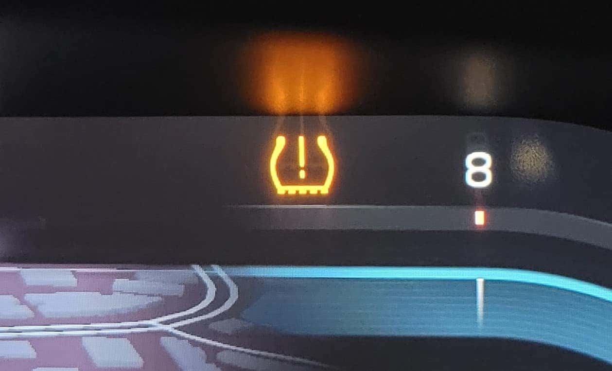 Low Tire Pressure Warning Light | Genesis of Schaumburg