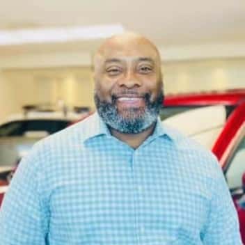 Meet Our Staff | Gunther Mazda in Fort Lauderdale, FL