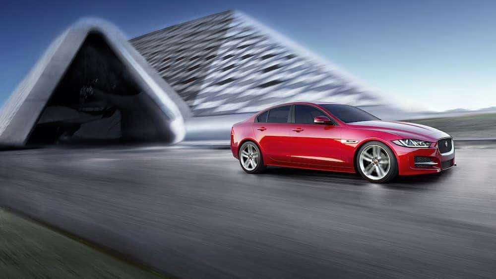 What are the 2019 Jaguar XE Interior Features? | Jaguar Willow Grove