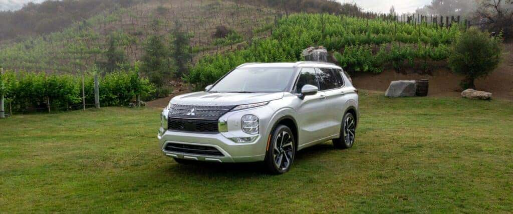 THE 2024 MITSUBISHI OUTLANDER | Jeff D'Ambrosio Mitsubishi