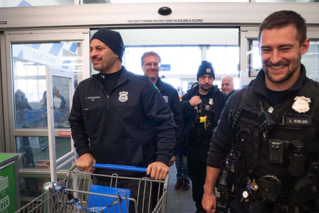 Shop with a Cop Parade 2024 | Mercedes-Benz of North Olmsted