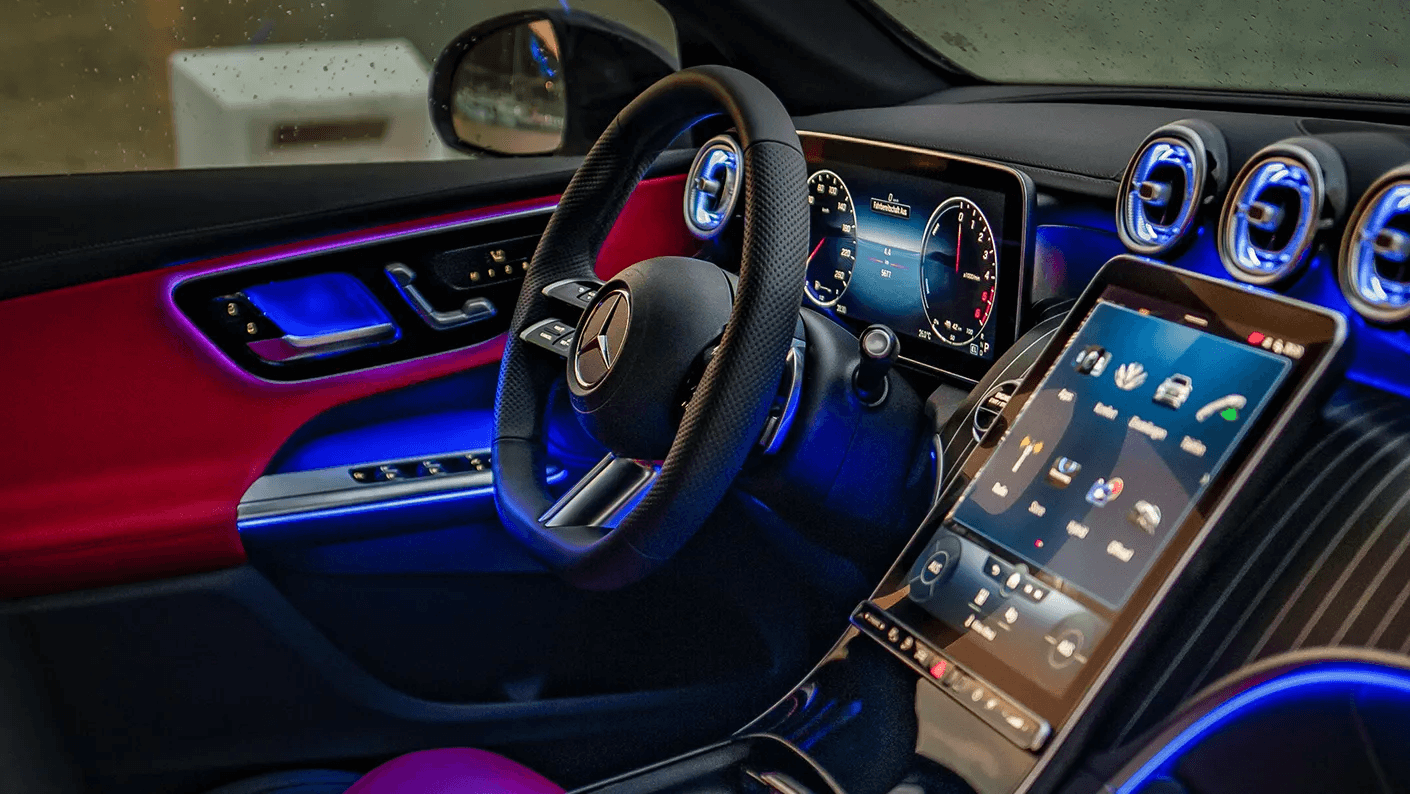 Explore the Cabin of the 2025 Mercedes-Benz GLC SUV Hybrid | Mercedes ...