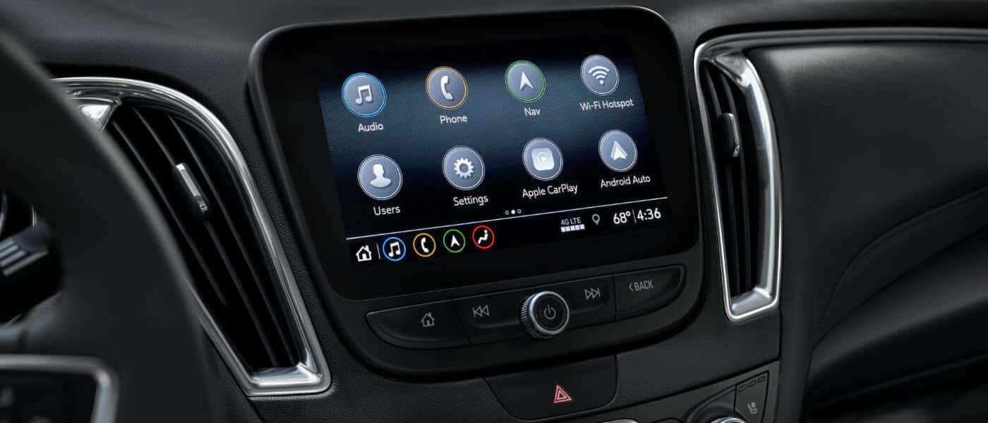 Best Midsize Sedan 2019 for Technology near Evanston, IL